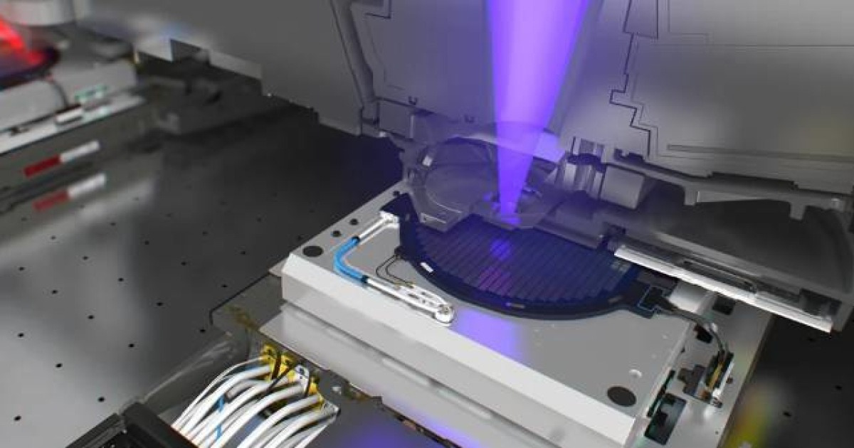 VR로 체험하는 반도체 엔지니어의 하루…ASML ‘히어로 캠페인’