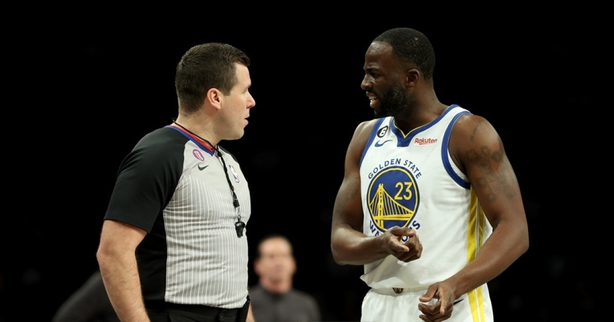 '원정 3승 16패' 그린만 남은 GSW, 브루클린에 30점차 대패