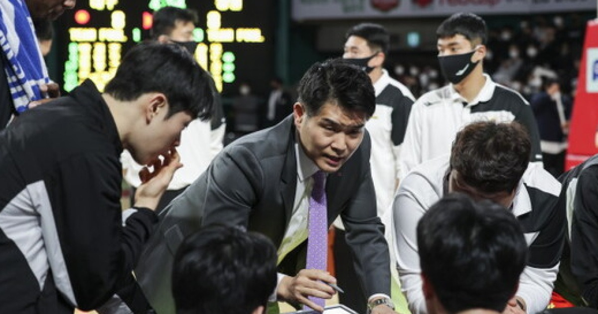 KGC-LG '1·2위 빅뱅!'... '한솥밥 먹었던' 양팀 감독들의 비책은?[안양에서]