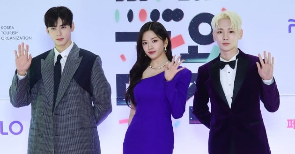 [TEN 포토] 차은우-안유진-키 'SBS 가요대전 3MC'