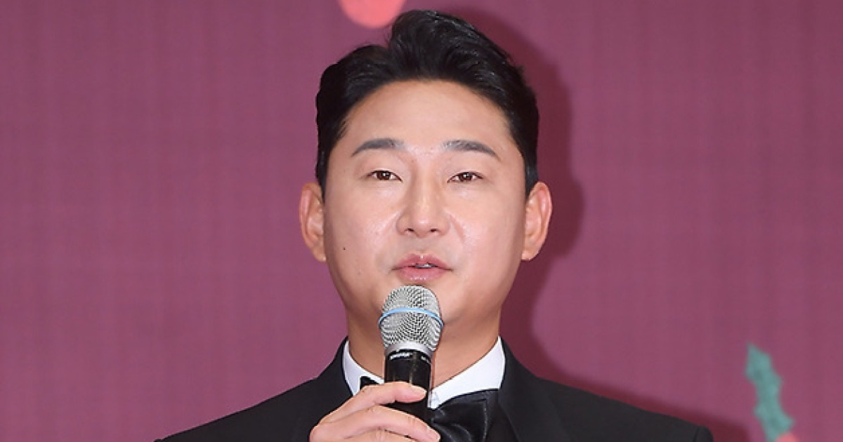 [TD포토] 이천수 'KBS 연예대상 최우수상 수상'