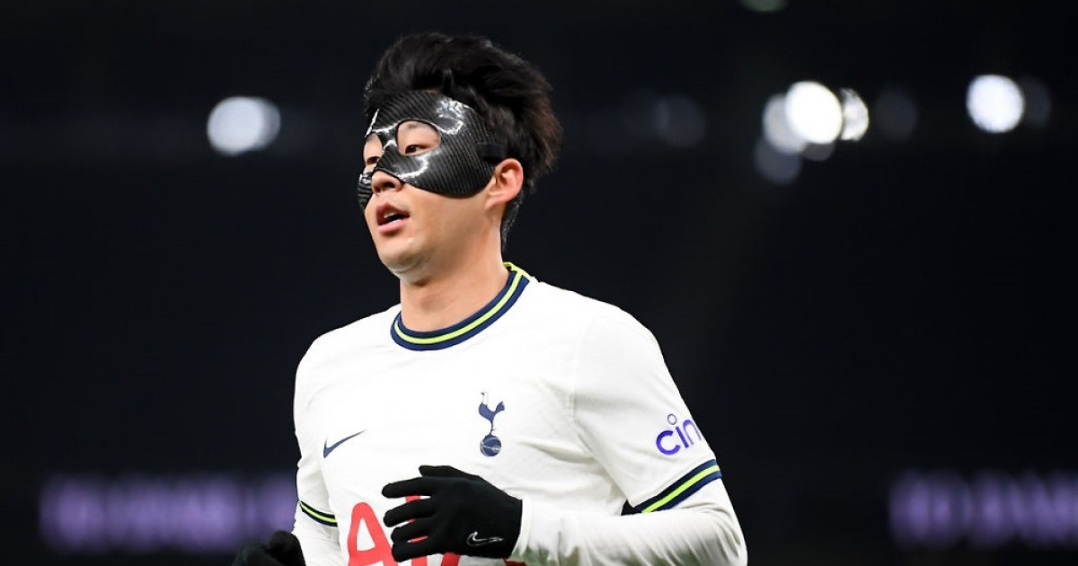 [EPL 17R] 손흥민 선발 출전, 마스크 차고 101일 만에 득점 도전