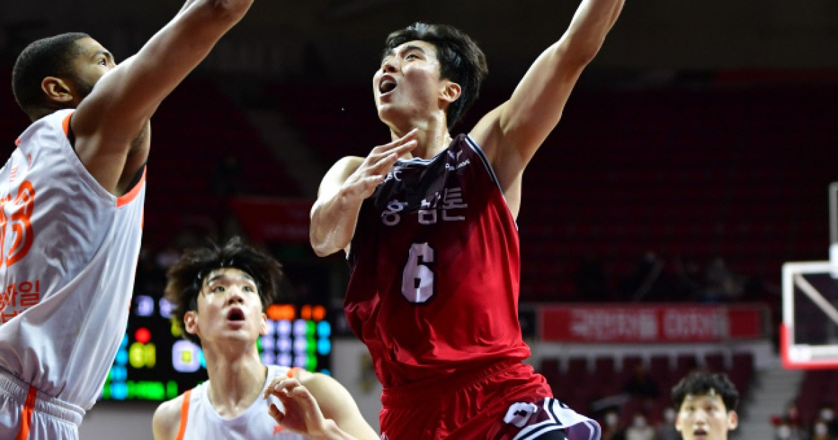 '박지훈 결승 버저비터' KGC, 캐롯에 84-82 신승...2연패 끝+캐롯전 3연승 [SS 안양in]