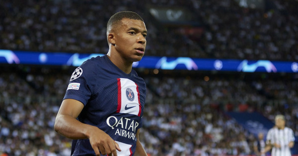 메시 빠진 PSG, '음바페 극장 PK골'로 스트라스부르 꺾고 16경기 무패 질주