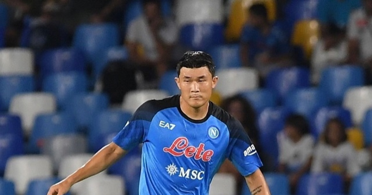 김민재 EPL 겨울 이적 없다…나폴리 구단주 결정