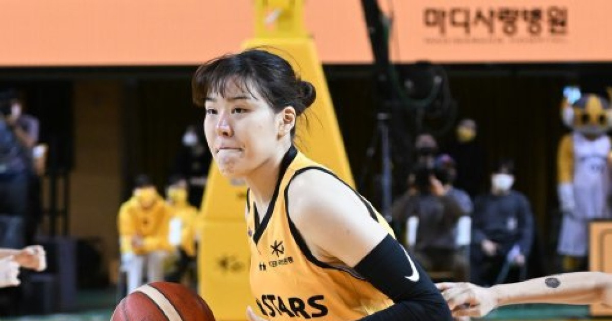‘박지수 연착륙’ KB스타즈·‘주축 2명 OUT’ 삼성생명, 알 수 없는 WKBL 후반기 판도