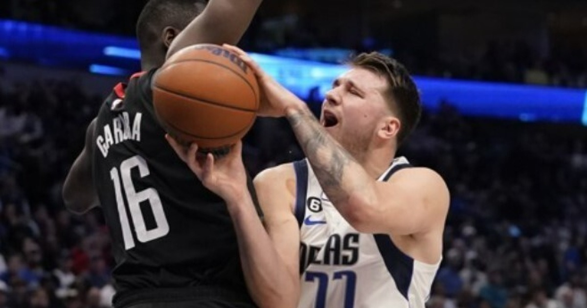 [NBA] ‘60-21-10’ 기록했던 돈치치, 35-12-13로 또 맹활약…댈러스, 15점차 완승