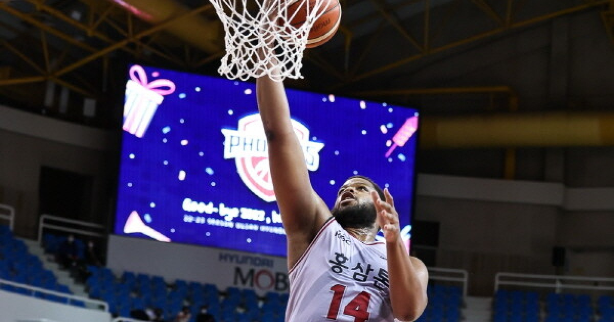 [BK 리뷰] '주전 고른 활약' KGC, 현대모비스에 낙승... 3연승 '반등 성공'