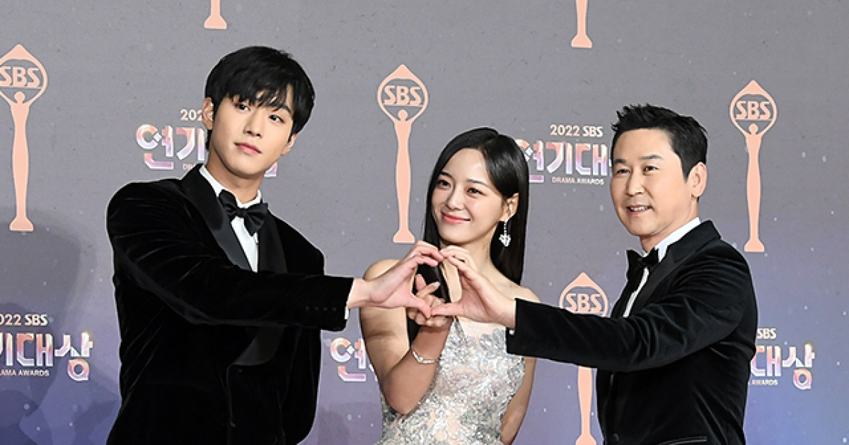 안효섭-김세정-신동엽 ‘SBS연기대상 MC’ [MK포토]