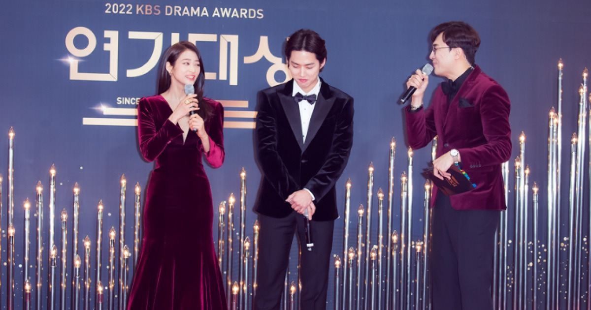 [bnt포토] 배누리-MC배 '벨벳소재 의상으로 통한 배씨들'(KBS연기대상)