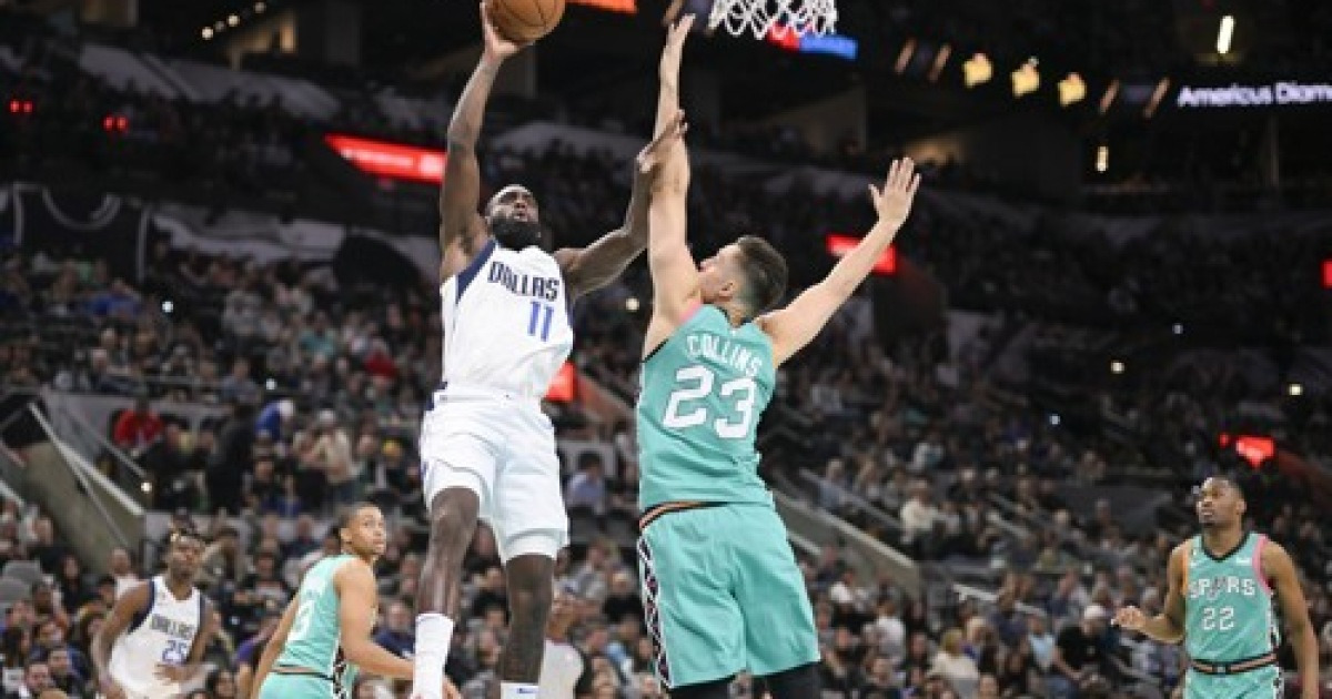 Mavericks Spurs Basketball