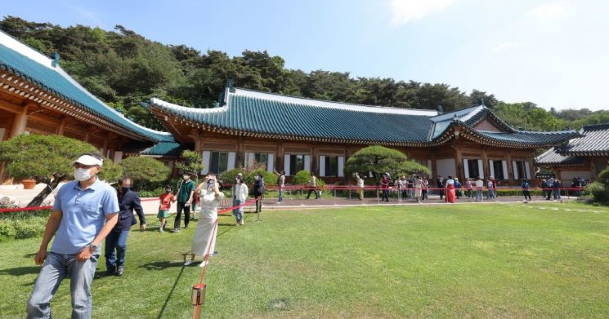 청와대 일대서 고려시대 추정 유물 확인…종합 기초조사 필요