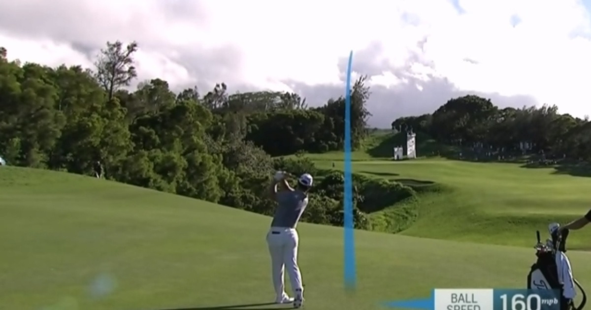 106m 날아 쏙 "찍었나요?"…김주형, PGA 왕중왕전 1R '4위'