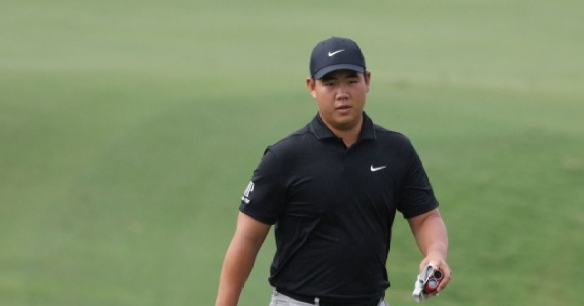 '샷이글· 퍼팅 이글 2개 8언더파' 김주형, PGA 투어 새해 첫 대회 1R 단독 4위