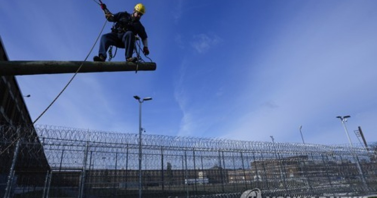 Inmate Tree Trim Training
