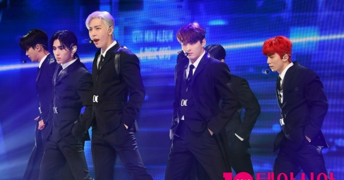 [TEN 포토] SF9 '매력남들의 카리스마'