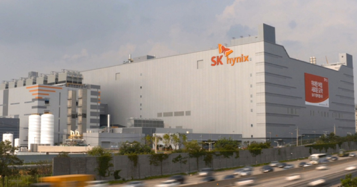 "비나이다" SK하이닉스 직원들, 4Q 실적 선방 염원…왜