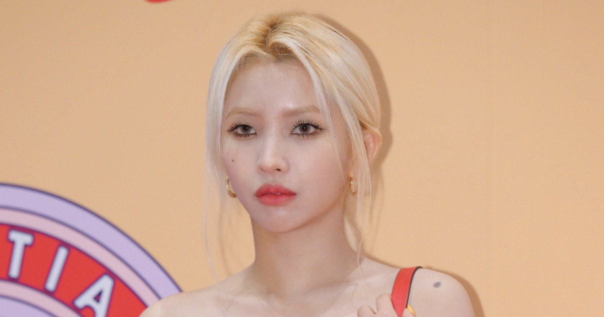 여자 아이들 소연 강렬한 카리스마 [se★포토]
