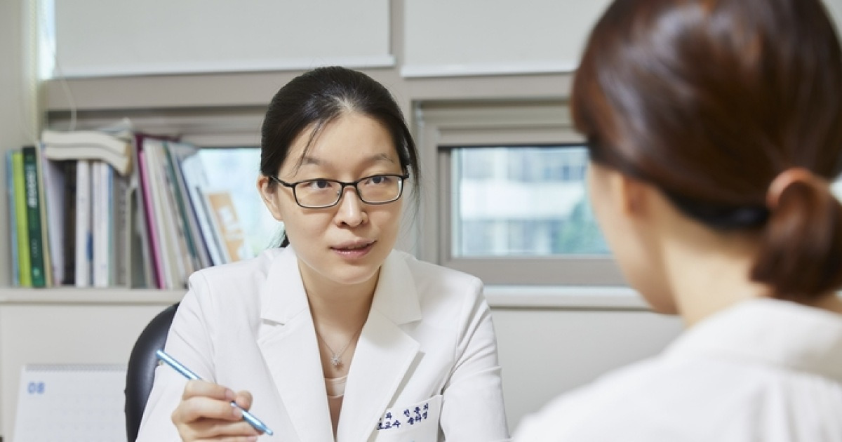 과잉수술 많은 갑상선암 절제술…갑상선 모두 제거냐 절반 제거냐