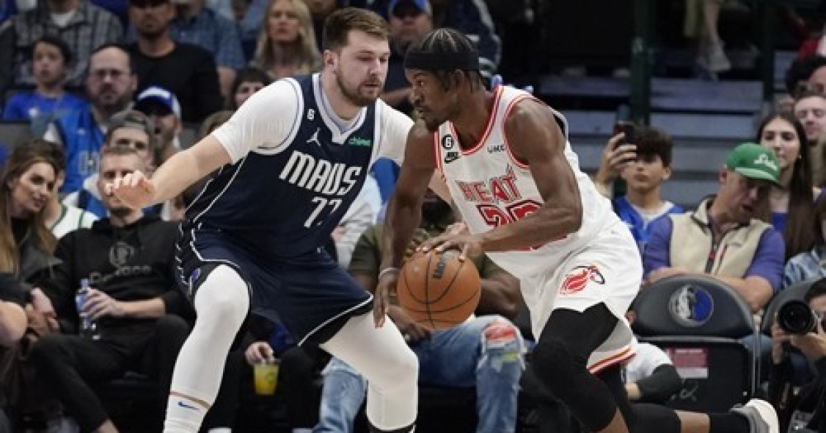 Heat Mavericks Basketball