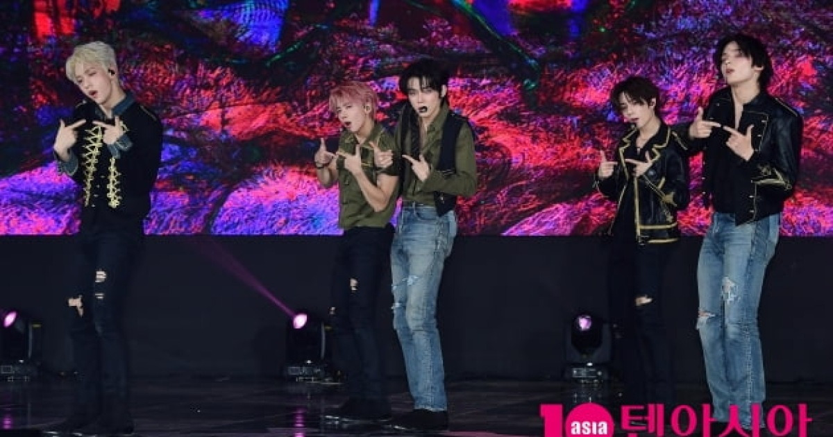 [TEN 포토] TXT '몽환적인 분위기'