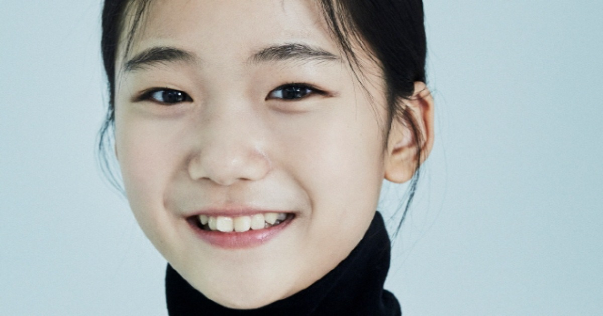 [공식] 파친코서 김민하x윤여정 아역 유나 사람엔터와 전속계약 체결