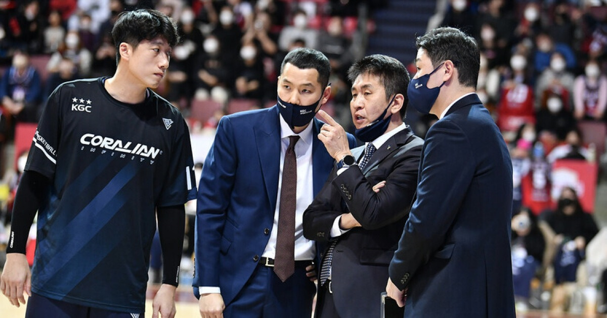 ‘NBA보는 감독’ 김상식 감독의 KGC는 NBA스타일?