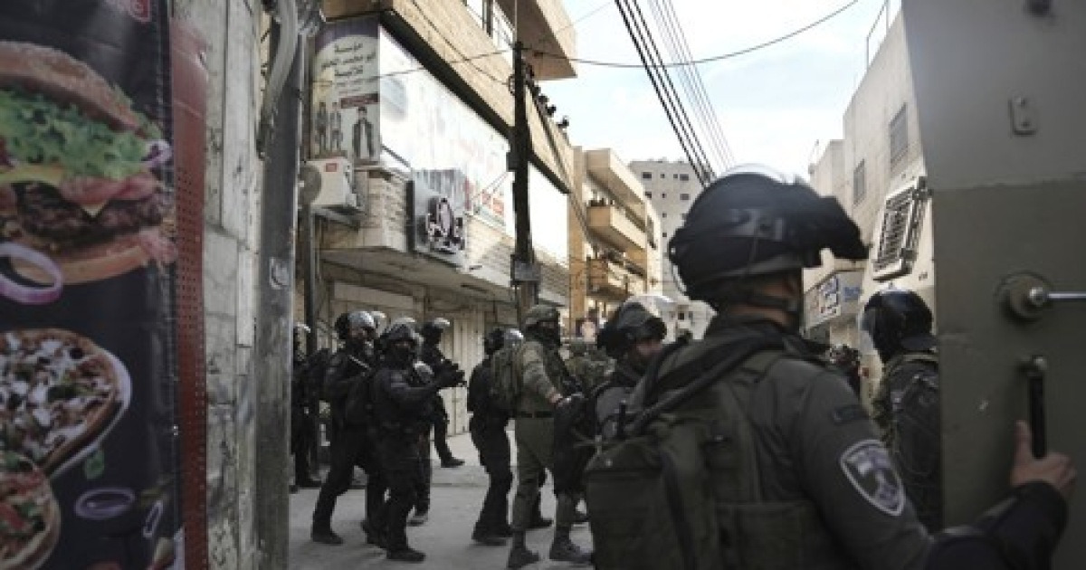 CORRECTION Israel Palestinians