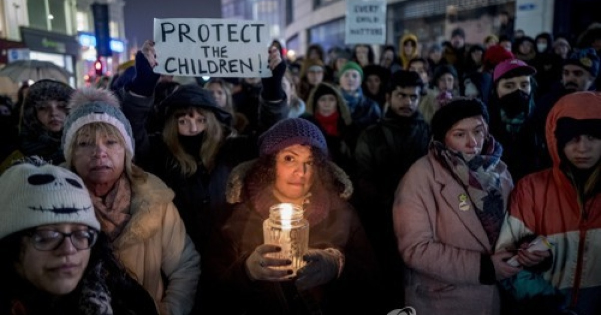 epaselect BRITAIN MISSING MIGRANT PROTEST