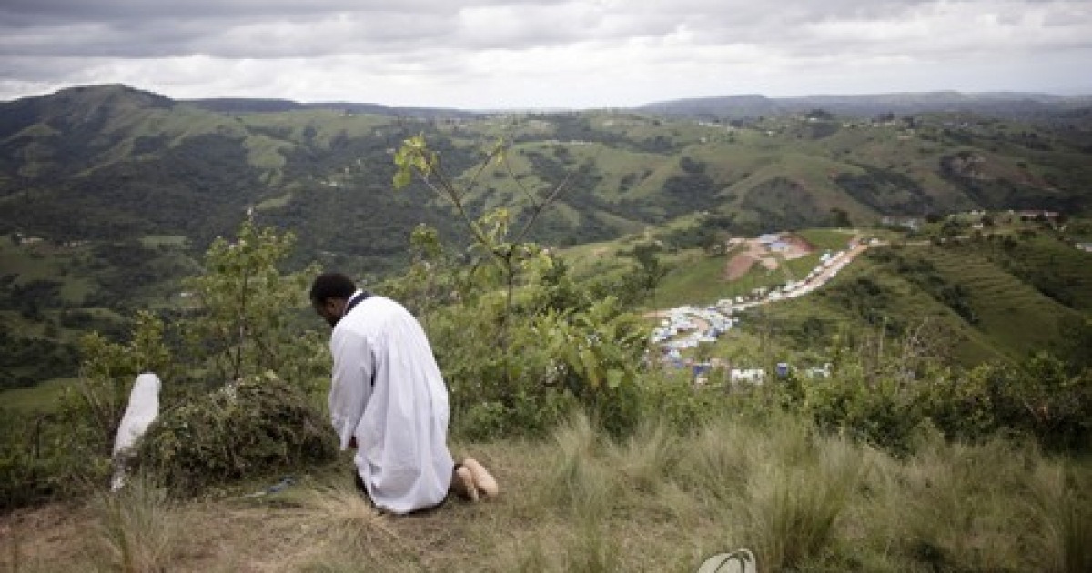 SOUTH AFRICA FOCUS SHEMBE PILGRIMAGE