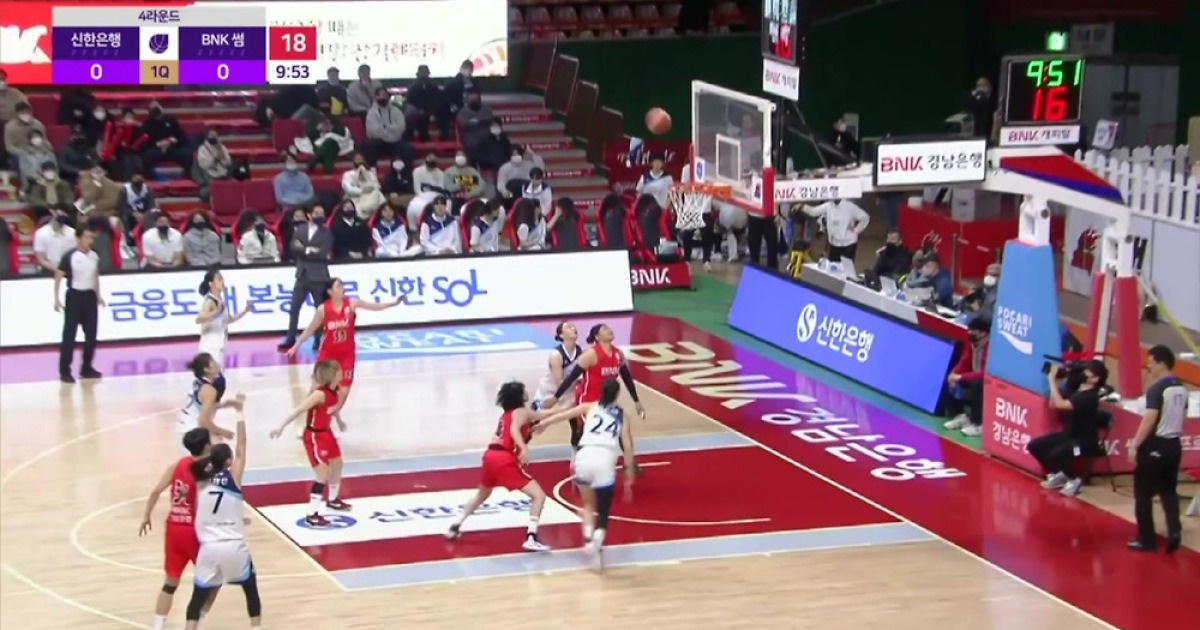 '38세 319일' 한채진, WKBL 최고령 출전 신기록