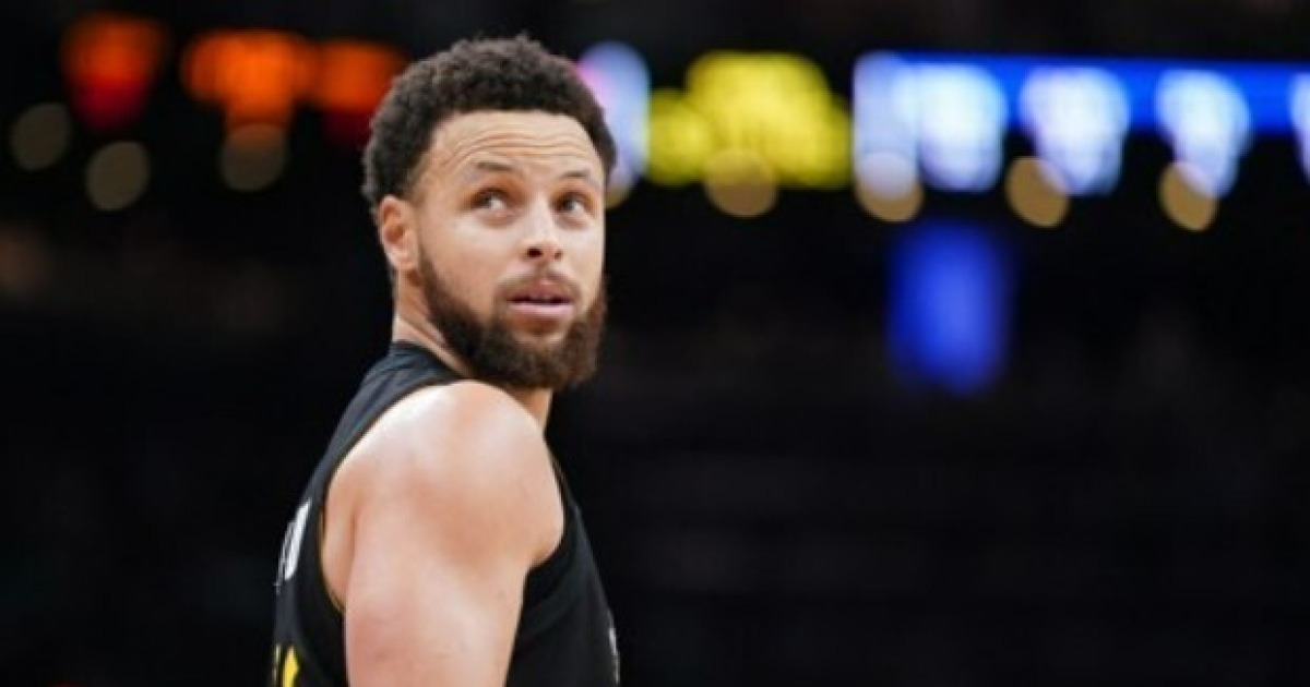 [NBA] 커리 최다득점 35점 11어시스트 GSW, TOR 격파