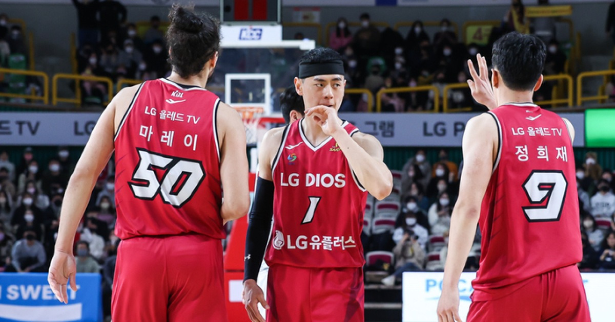 홈에서도 강해진 LG, 선두 KGC 꺾고 2경기가 추격
