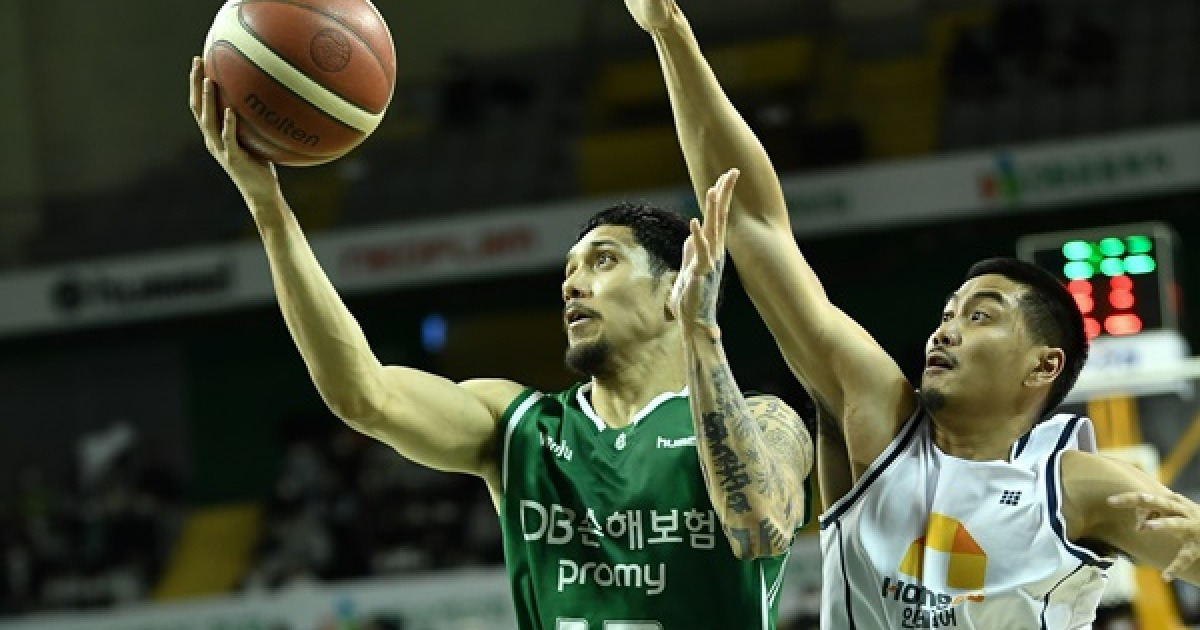 '6명 두 자릿수 득점' DB, KCC 꺾고 4연승 질주