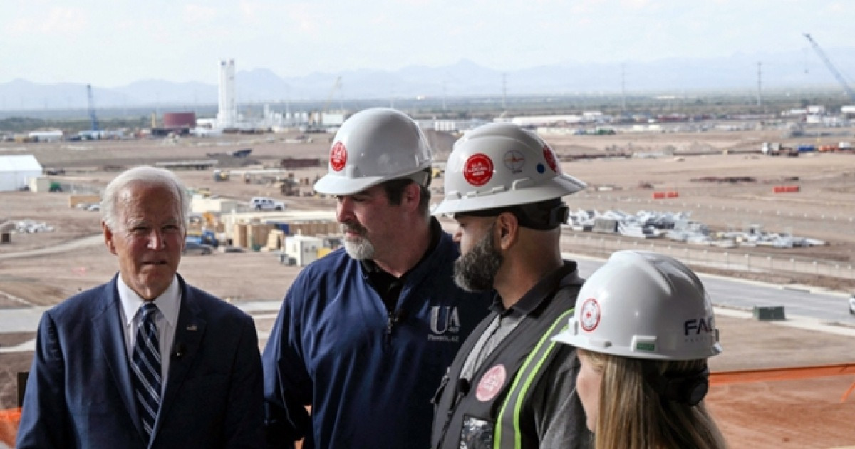 TSMC ‘400억불 투자’에 삼성 ‘1년에 1공장’ 맞불…설비경쟁 후끈 [MK위클리반도체]