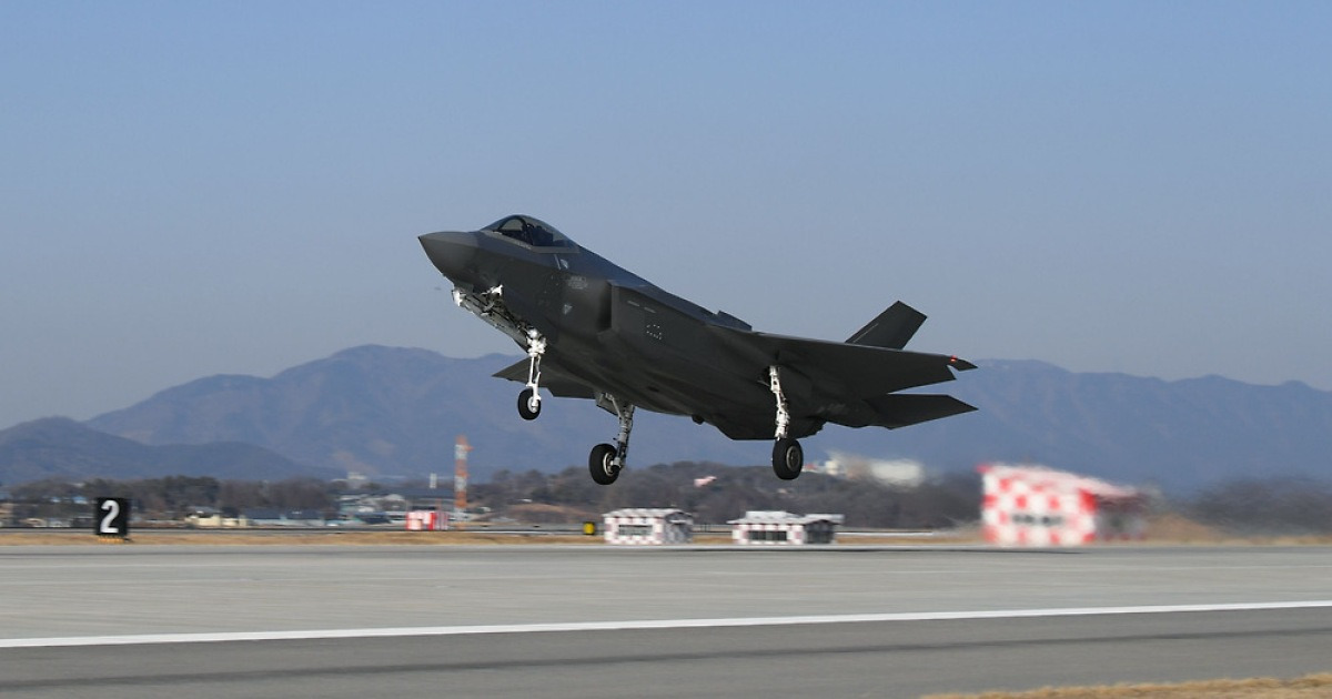 F-22·F-35B 띄웠다... 韓美, 서해서 이틀만에 또 연합훈련