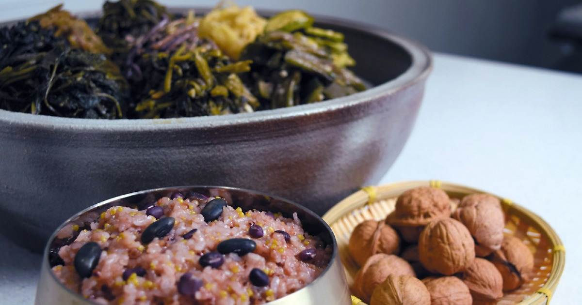 Nourishing traditions for Jeongwol Daeboreum