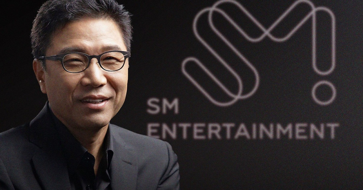 SM에 앞서 조직 바꾼 JYP, 5년 만에 영업익 5배 ‘껑충’