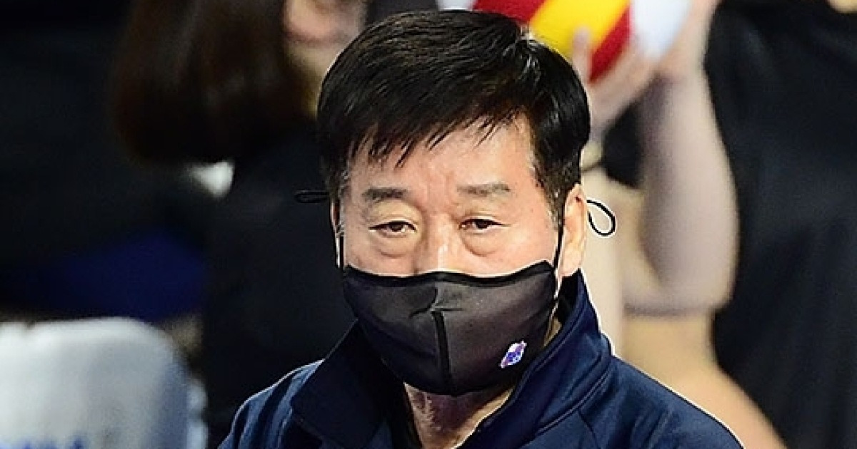 올라가지 못하는 IBK, 호랑이 감독의 한숨 “뭘 하려고 하면 부상자가 나온다” [MK화성]