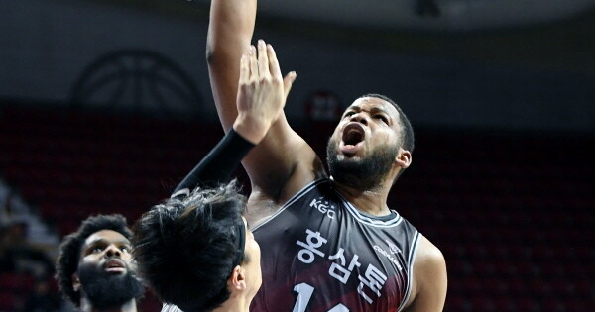 [BK 리뷰] '삼각편대 맹활약' KGC, DB에 승리...6연승 질주