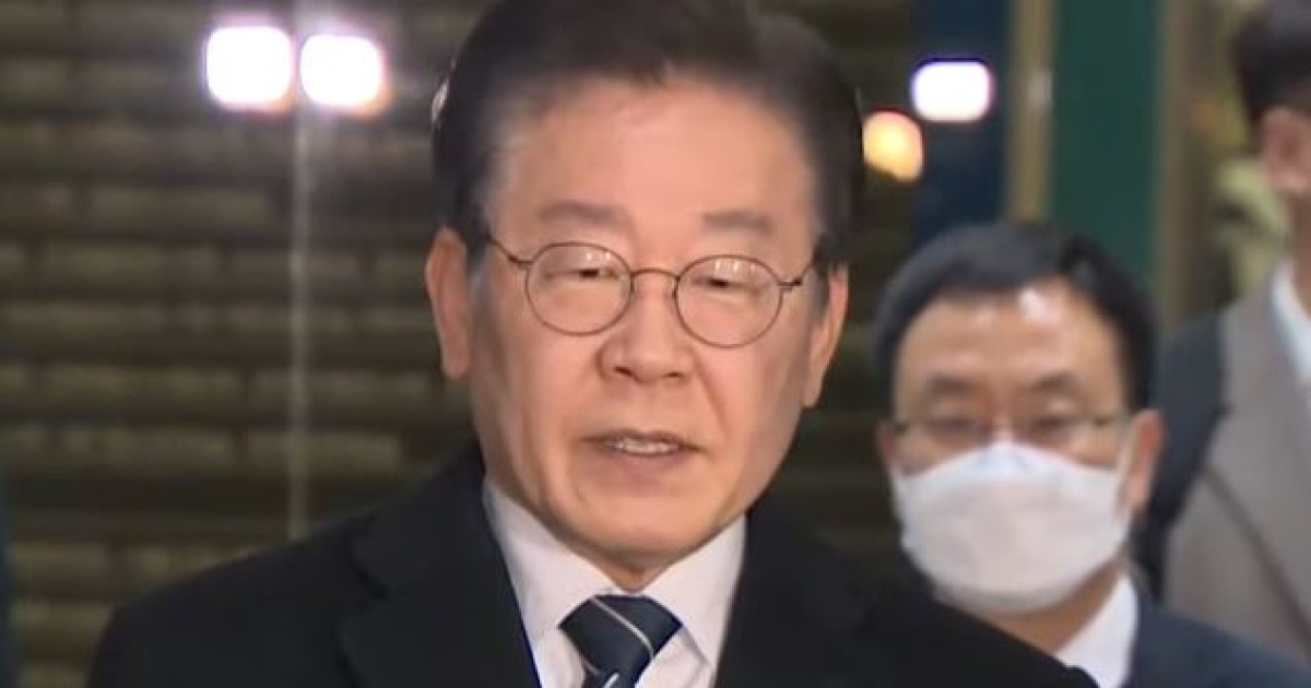 11시간 검찰 조사…이재명 “증거도 없이 불렀다” 반발
