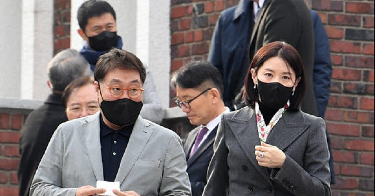 이영애, 정몽규 HDC 회장 장남 결혼식 참석 [TF사진관]