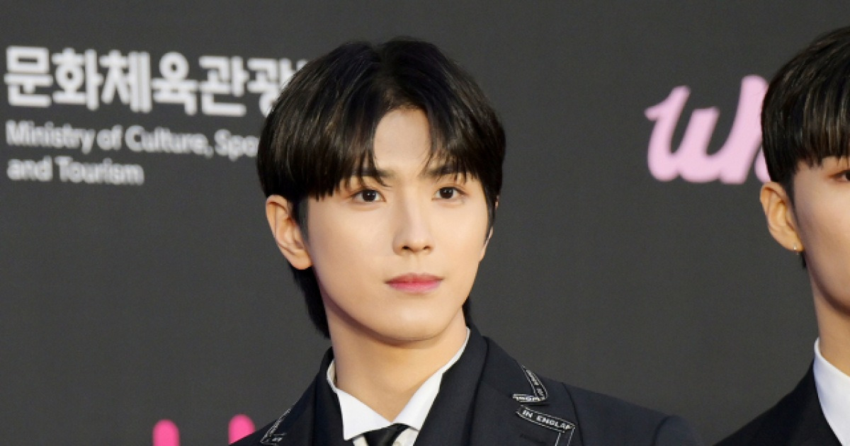 CIX 용희, 흑발도 잘생겼어 [SE★포토]