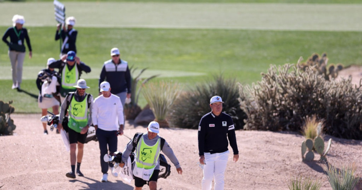 2R 12번 홀까지 6타 줄인 임성재, 피닉스오픈 선두권 경쟁