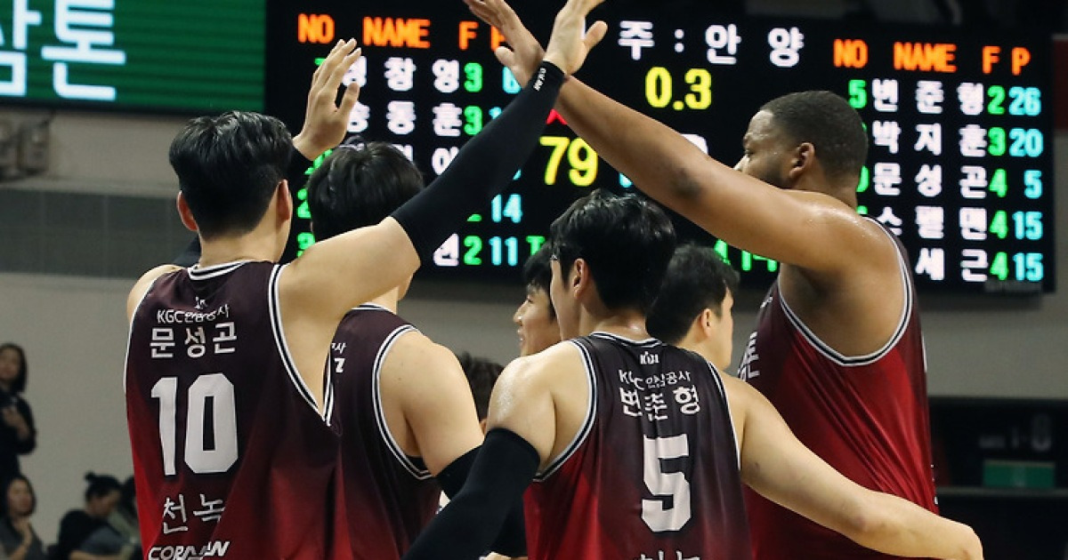 거침없는 KGC, 팀 최다 10연승 질주…정규리그 우승 매직넘버 '7'