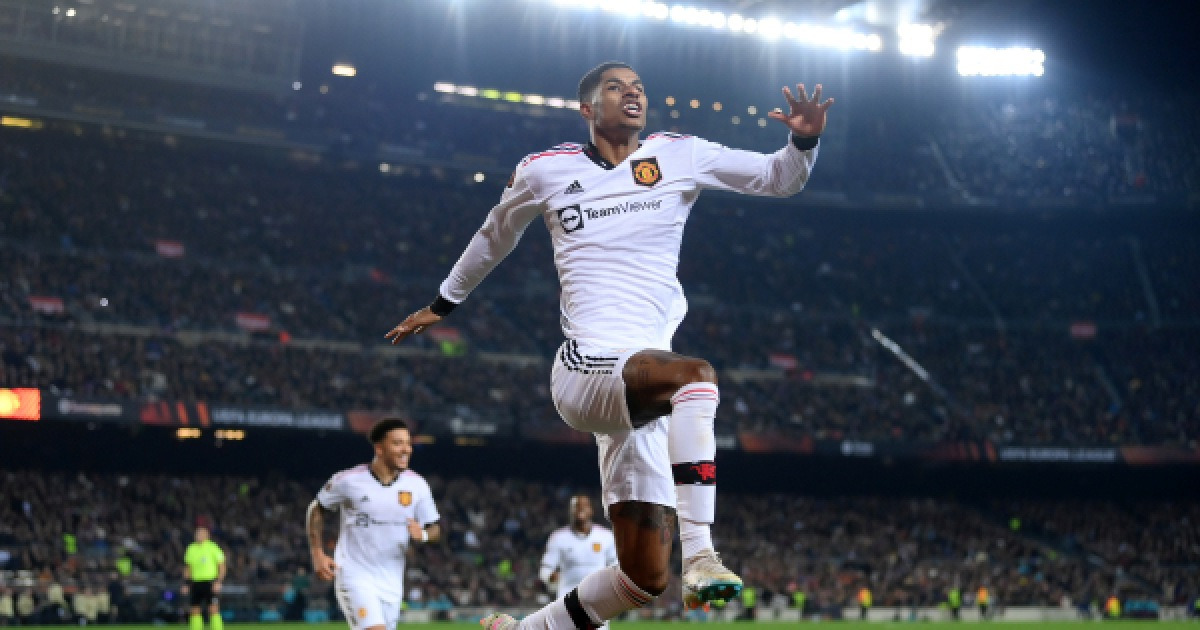 소문난 잔치에 쫄깃한 승부...맨유-바르샤 UEL PO 1차전 무승부