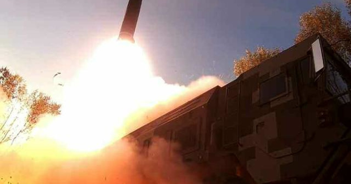 北 ICBM 추정 미사일 발사에 NSC "얻을 건 혹독 제재 뿐"