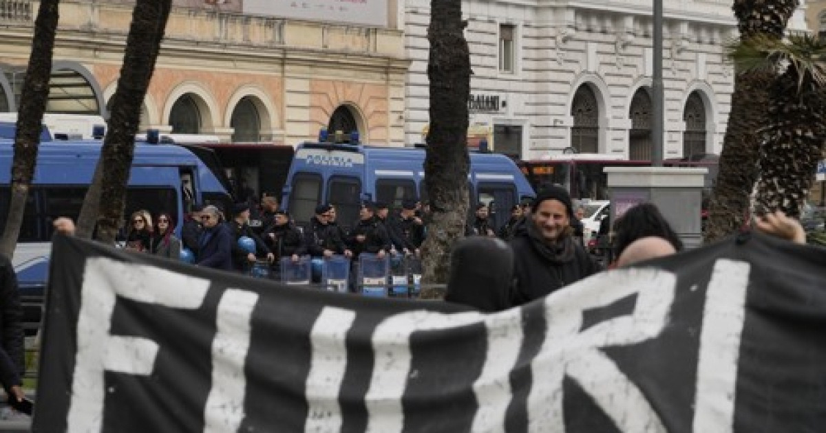Italy Anarchist Ruling