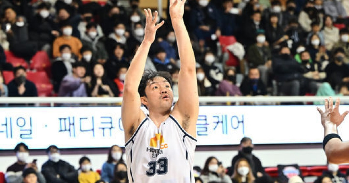 '이승현 21점 7리바운드' KCC, DB에 승리...6위 유지