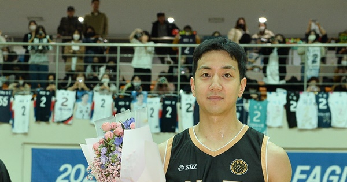 상무, 2022-2023 KBL D리그 우승…허훈 MVP